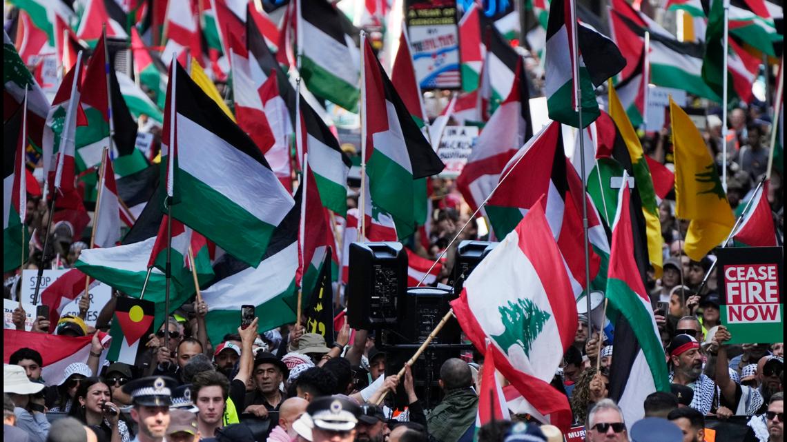 Pro-Palestinian, pro-Israeli crowds rally on eve of Oct. 7 anniversary ...