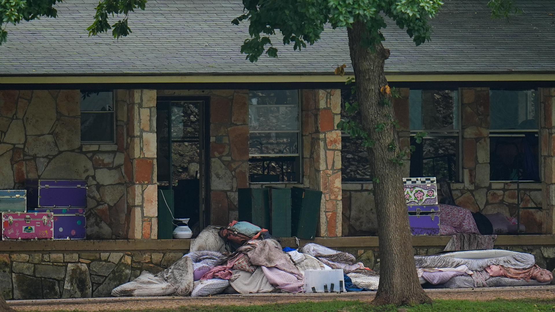 At least 27 girls remain missing from Camp Mystic after Texas floods ...