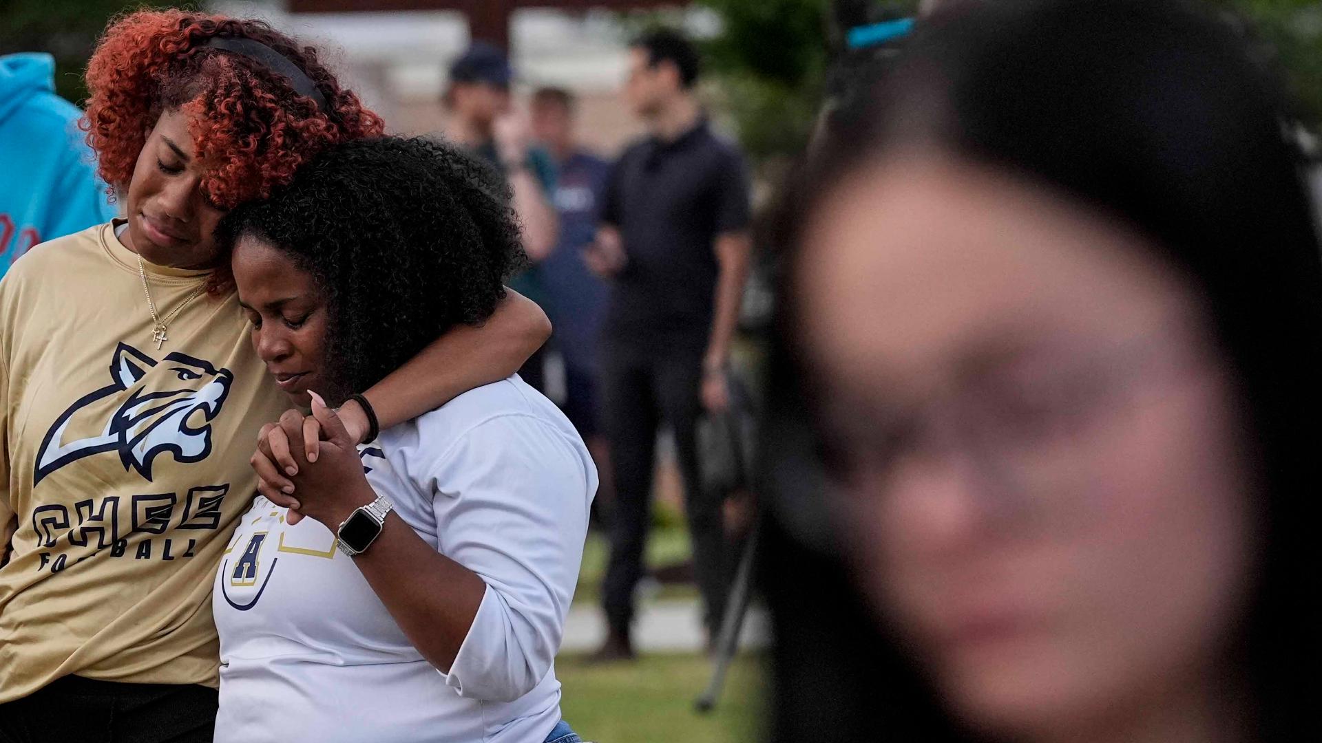 Georgia high school shooting: 14-year-old charged with killing 4 | weareiowa.com