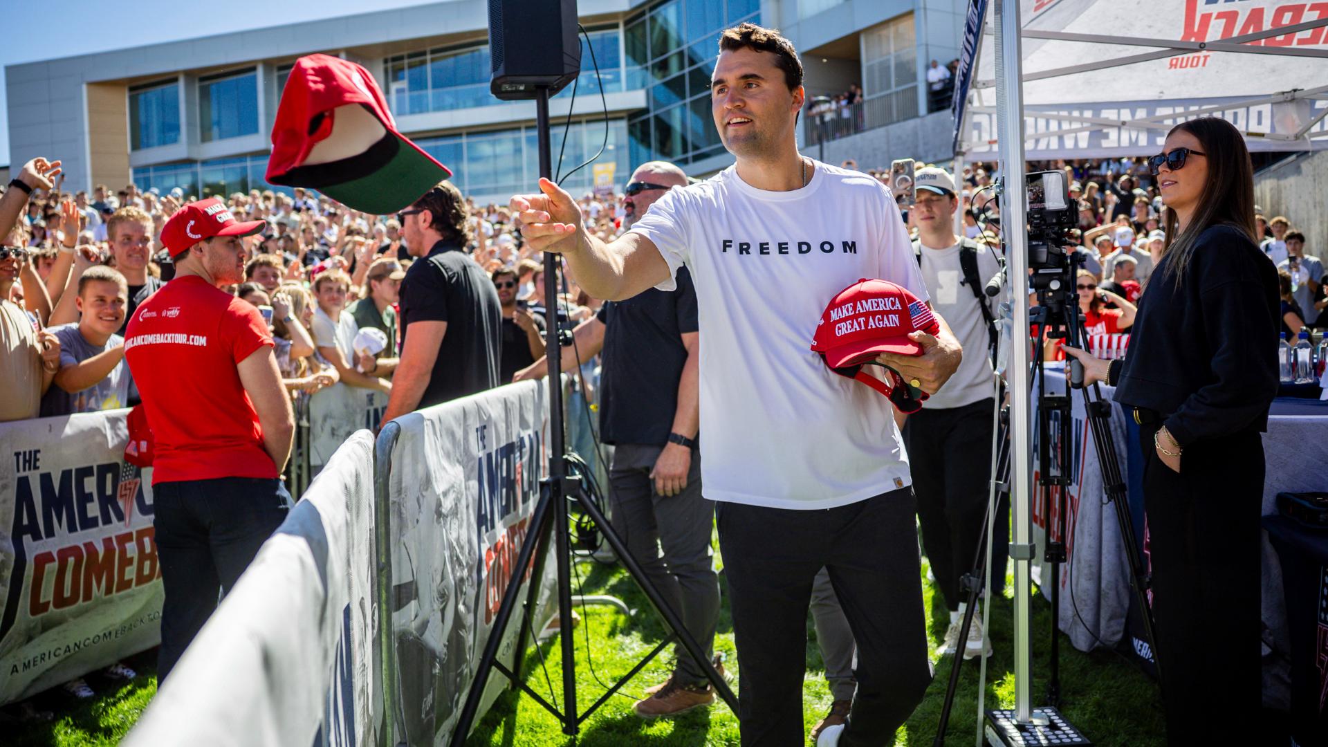 Why are flags at half-staff? Trump orders US flags lowered to honor ...