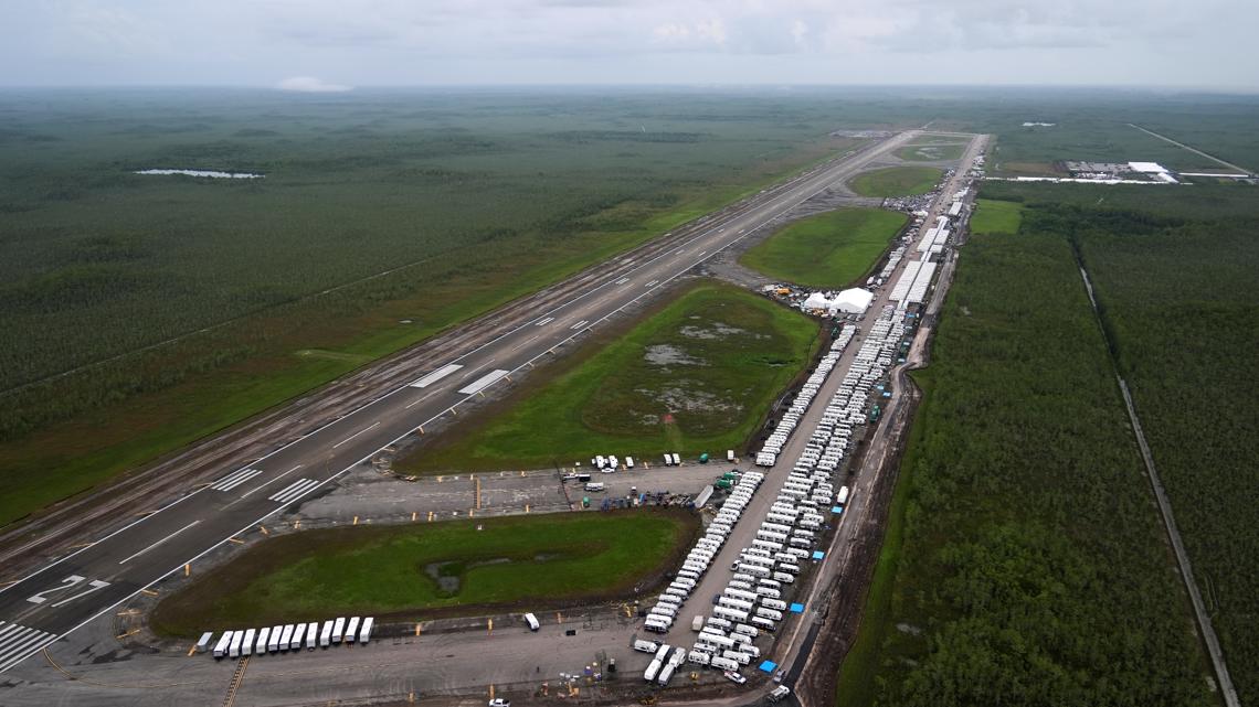 Lawmakers tour 'Alligator Alcatraz' after being denied access ...