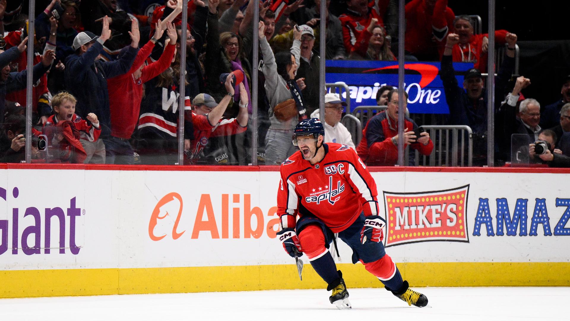 Ovechkin hat trick brings him closer to breaking Gretzky's record ...