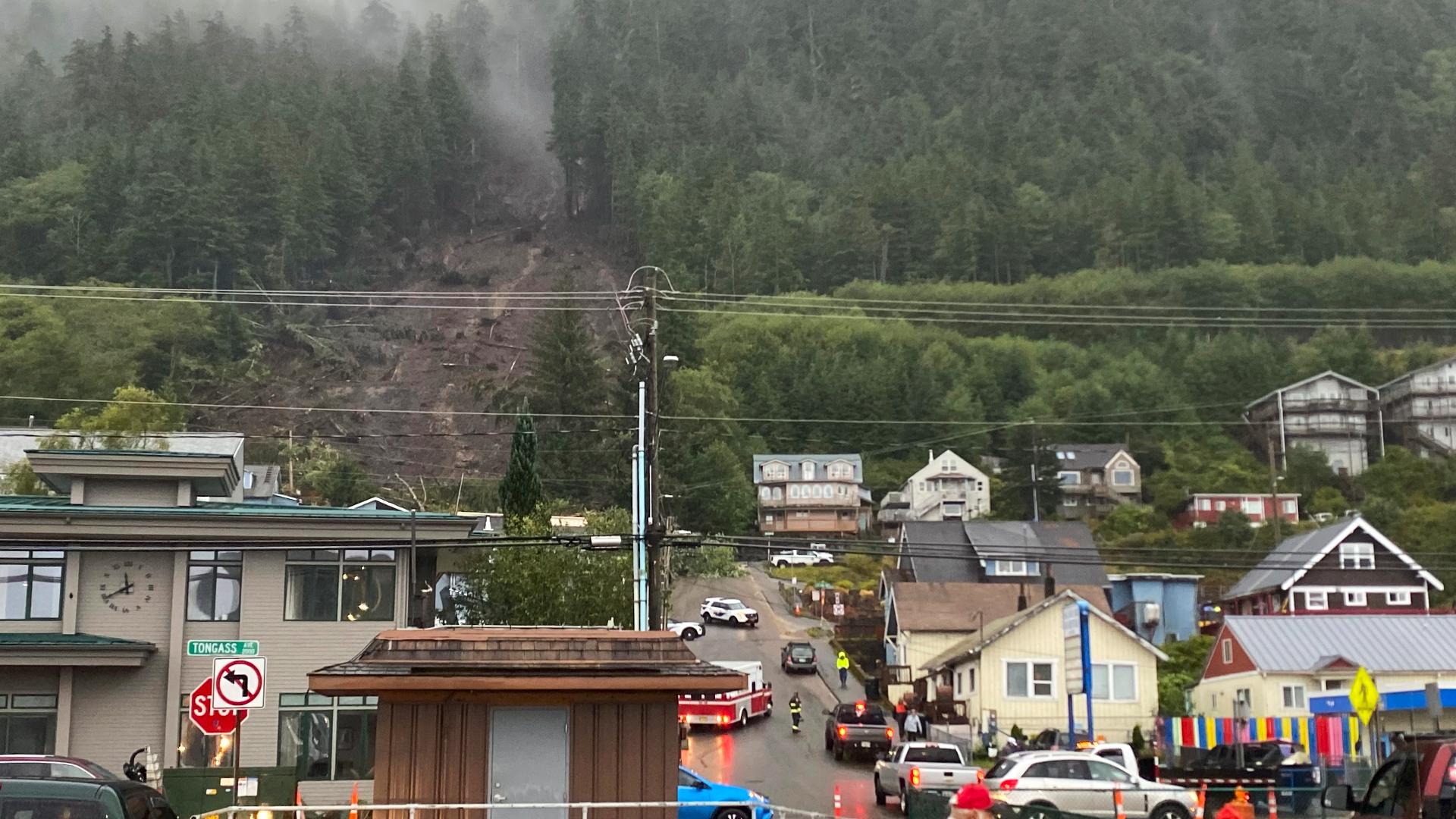 Alaskan landslide kills 1, injures 3 and prompts evacuations | 10tv.com