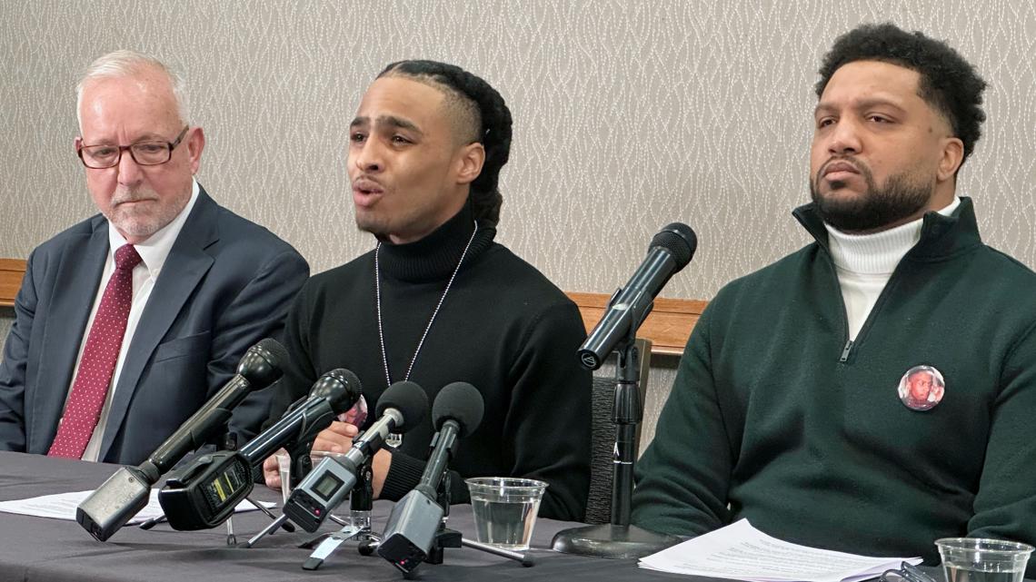 Prosecutor seeks plea deals for NY prison guards in fatal beating ...