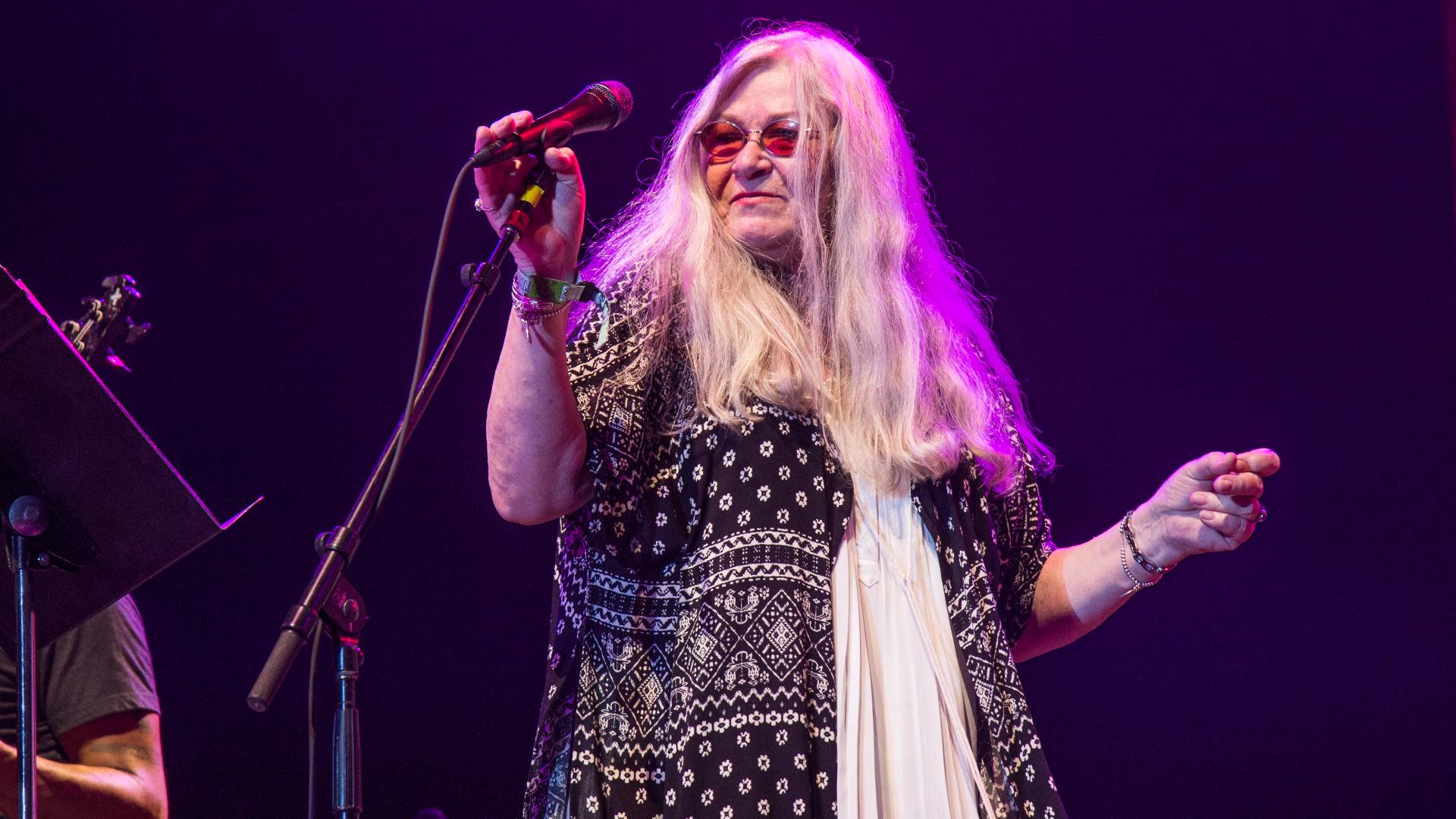 Donna Jean Godchaux, Grateful Dead singer, has died | 5newsonline.com