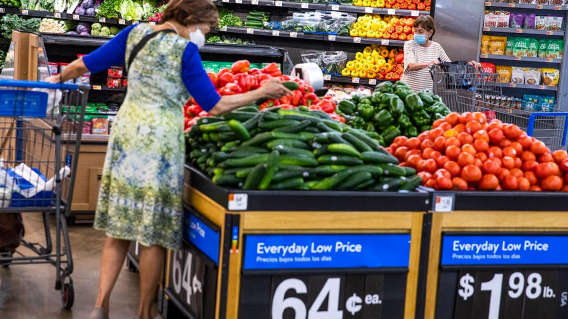 How Trump's proposed tariffs would impact prices and the economy ...