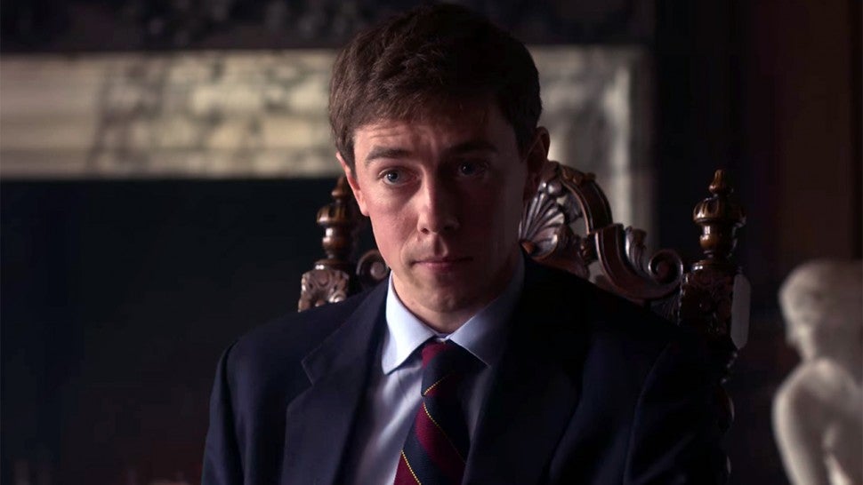 How 'The Crown' Depicts the Controversial Prince Andrew in Season 4 ...