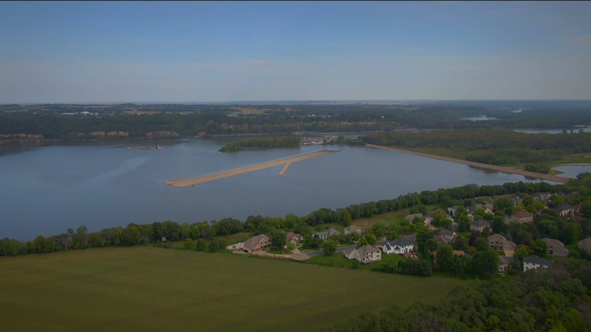 Engineers build island to protect Mississippi River embankment | wqad.com