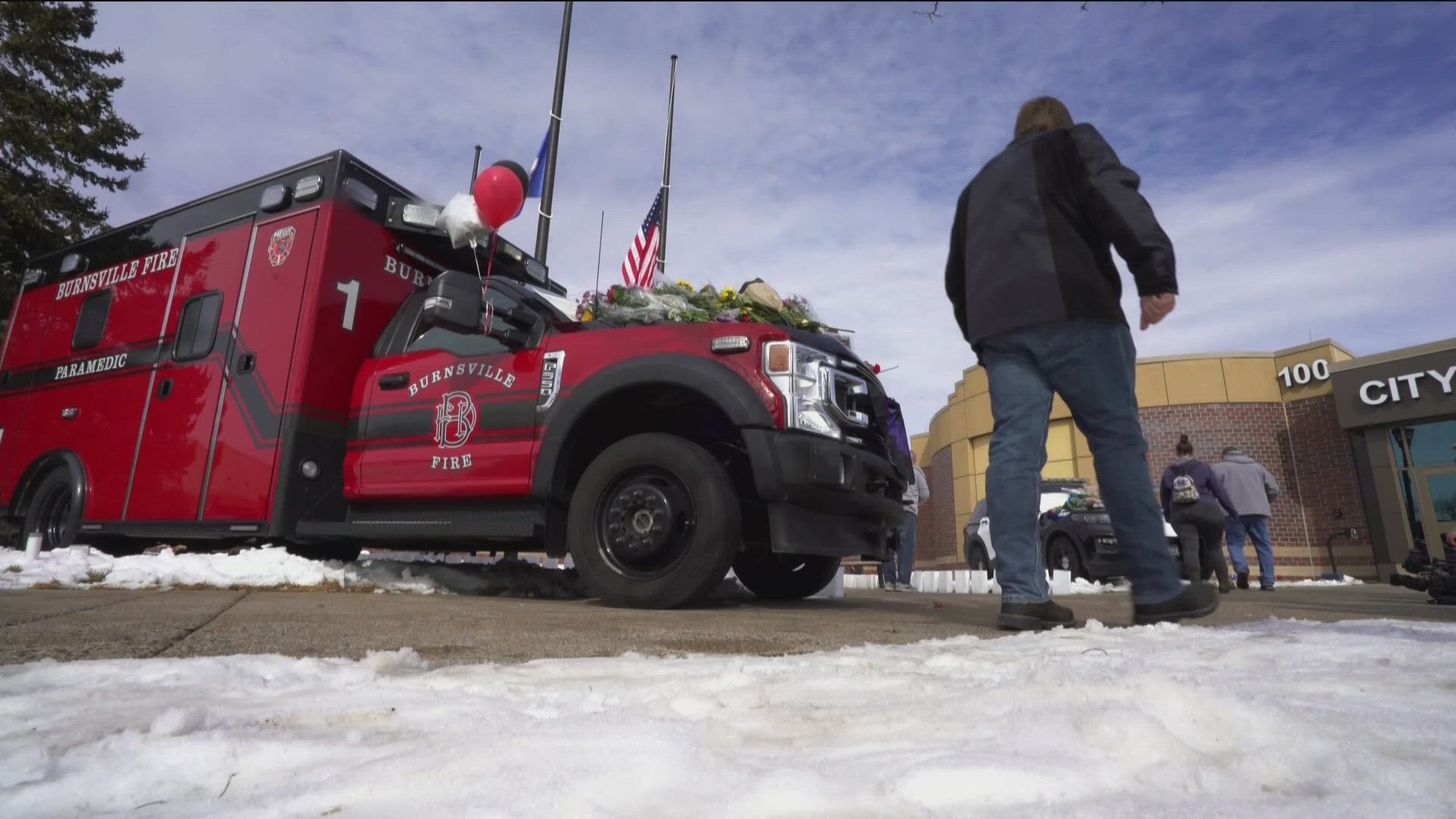 Thousands of dollars will go to Burnsville families | wqad.com