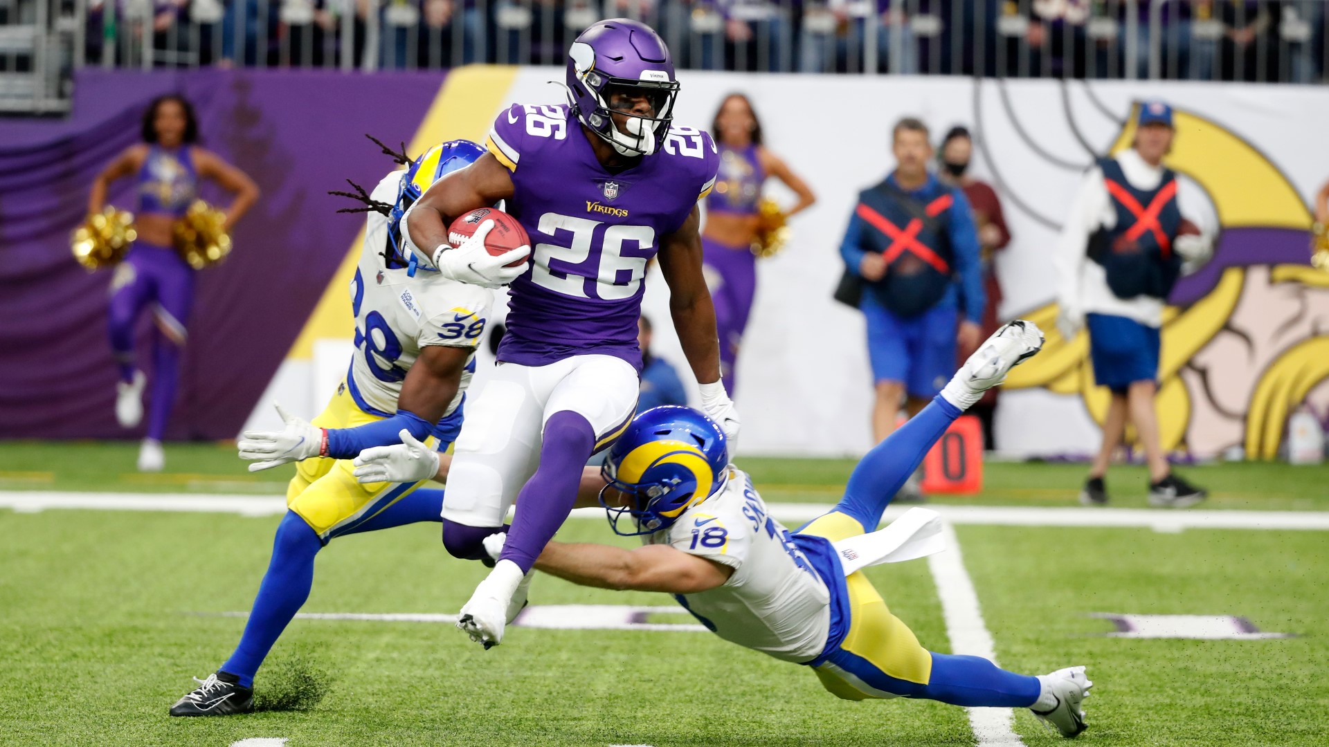 Vikings cut ties with Lewis Cine, Kene Nwangwu | weareiowa.com