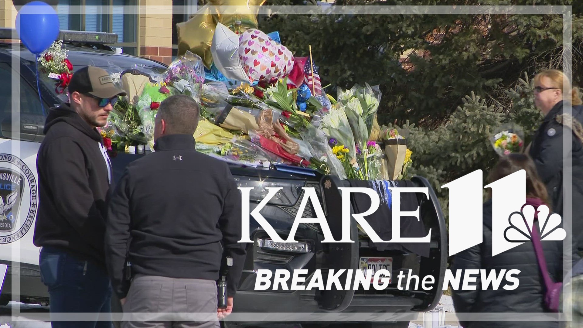 Memorial Grows As Community Mourns Latest First Responder Deaths Wqad