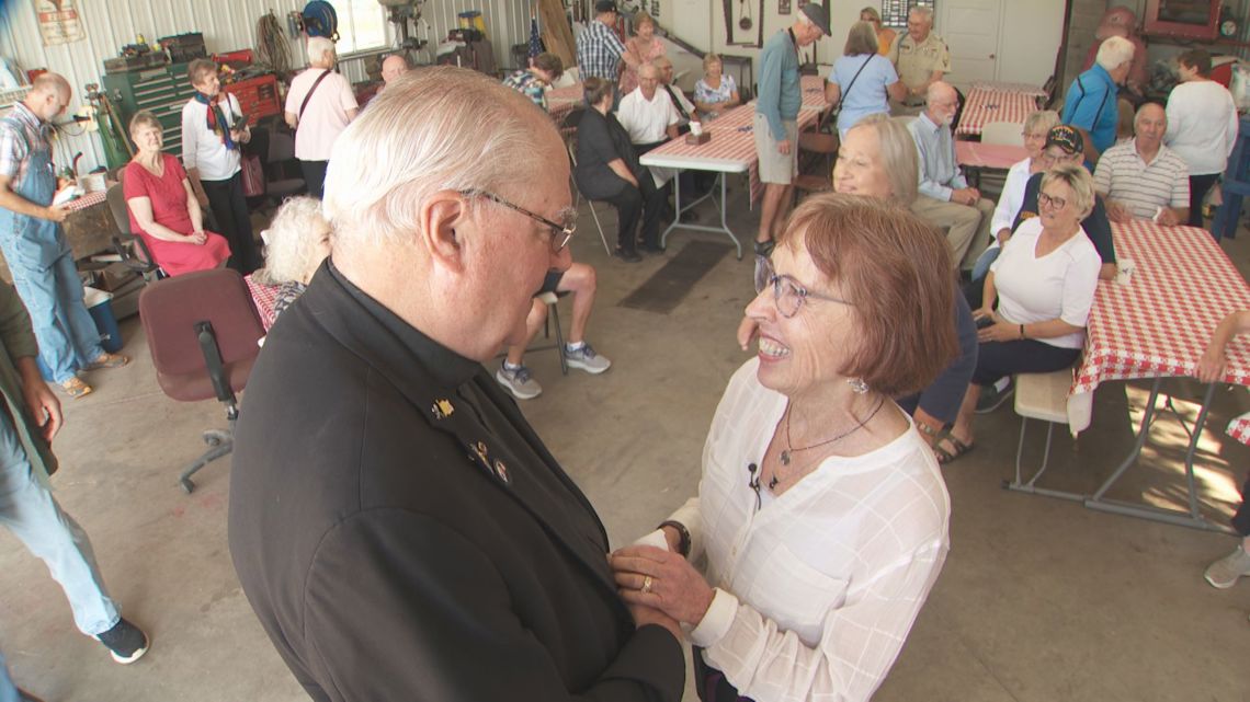 Vietnam War nurse finally gets her 'welcome home' | wqad.com