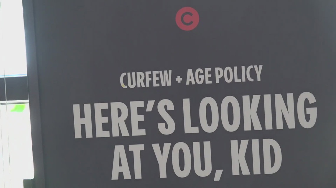 Viral 'chicken jockey' trend disrupts 'A Minecraft Movie' screenings ...