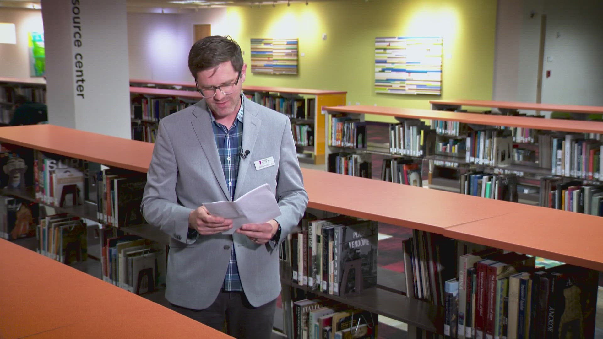 Oregon resident returns book to library after 82 years | wthr.com