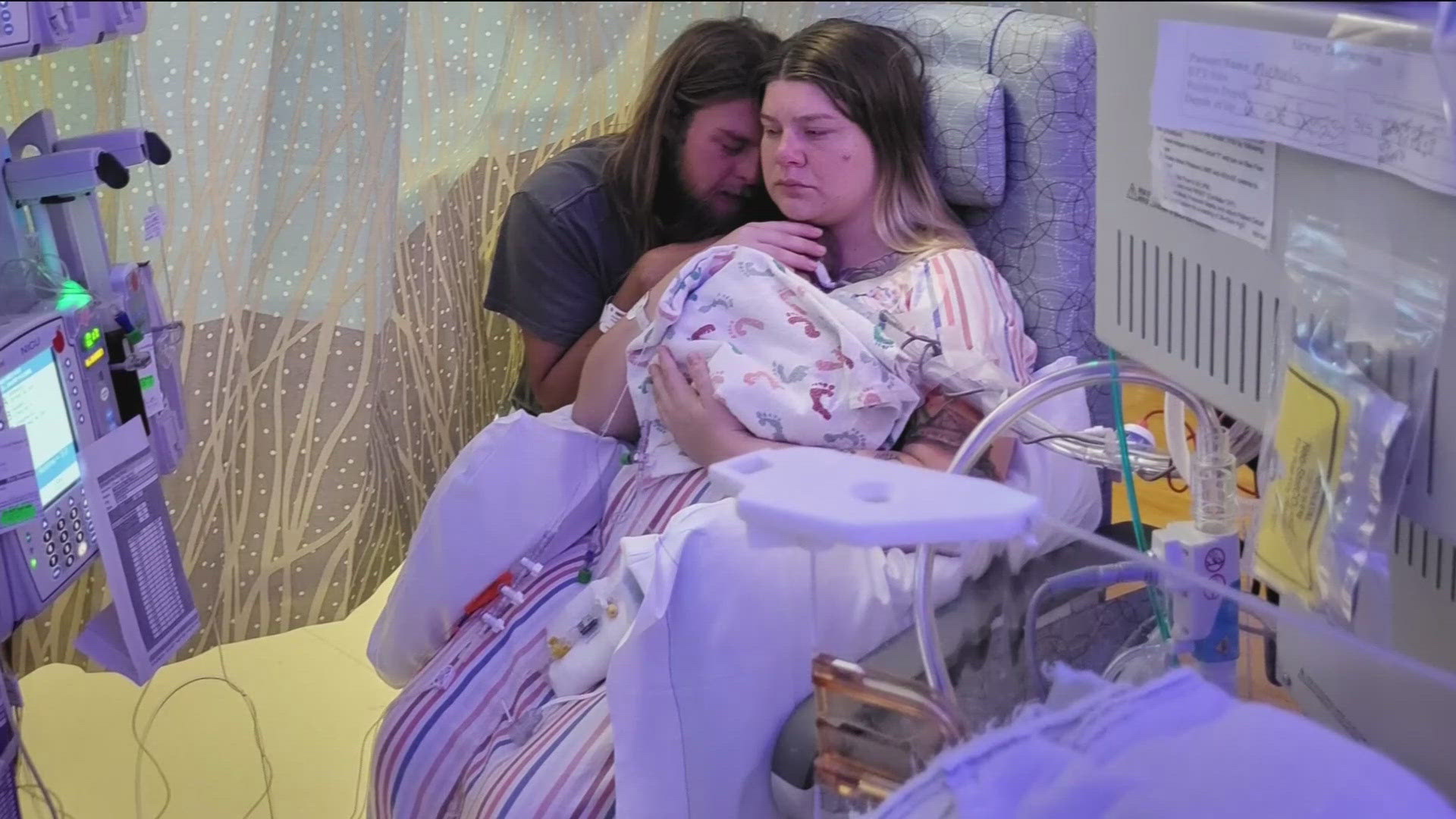 Her newborn baby died after a hospital refused to treat her, now she is suing | wqad.com