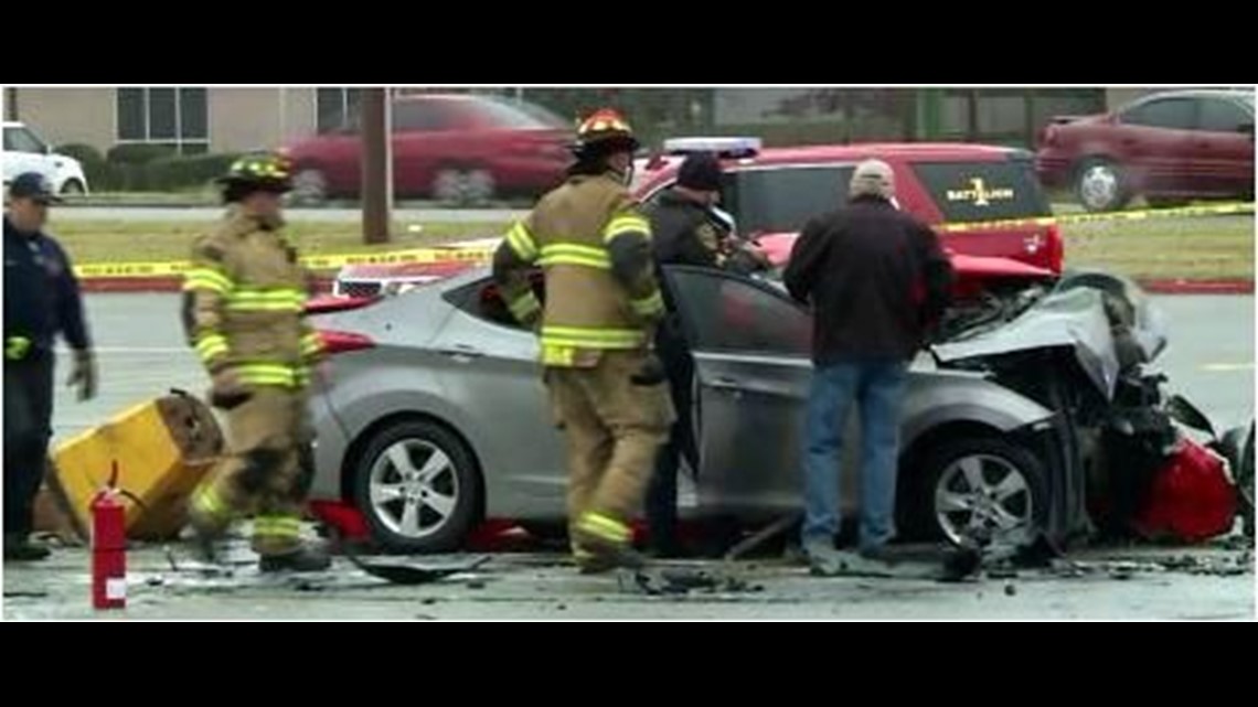 One Person Is Dead After Parking Lot Crash In Rogers | 5newsonline.com
