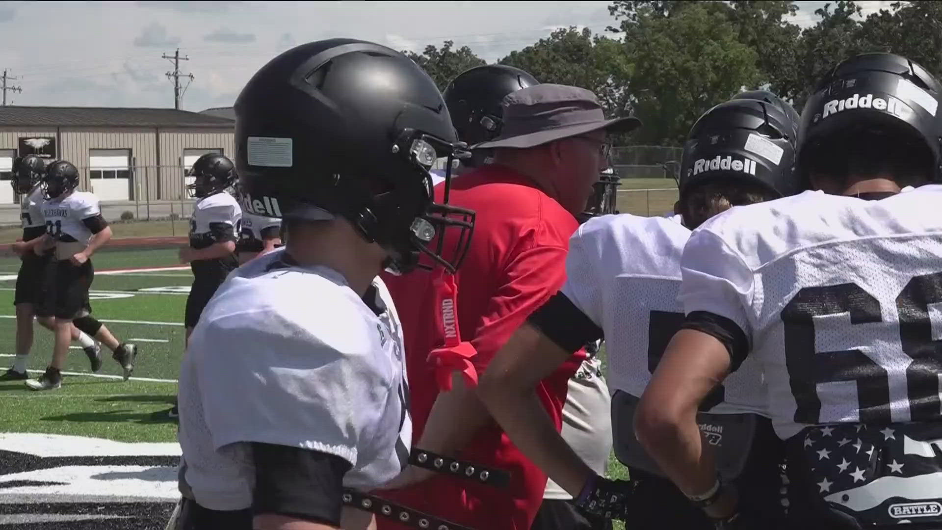 Tony Travis returns to lead Pea Ridge football into 2025 season ...