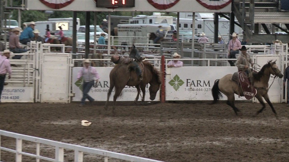 Rodeo Of The Ozarks Gets Underway In Springdale | 5newsonline.com