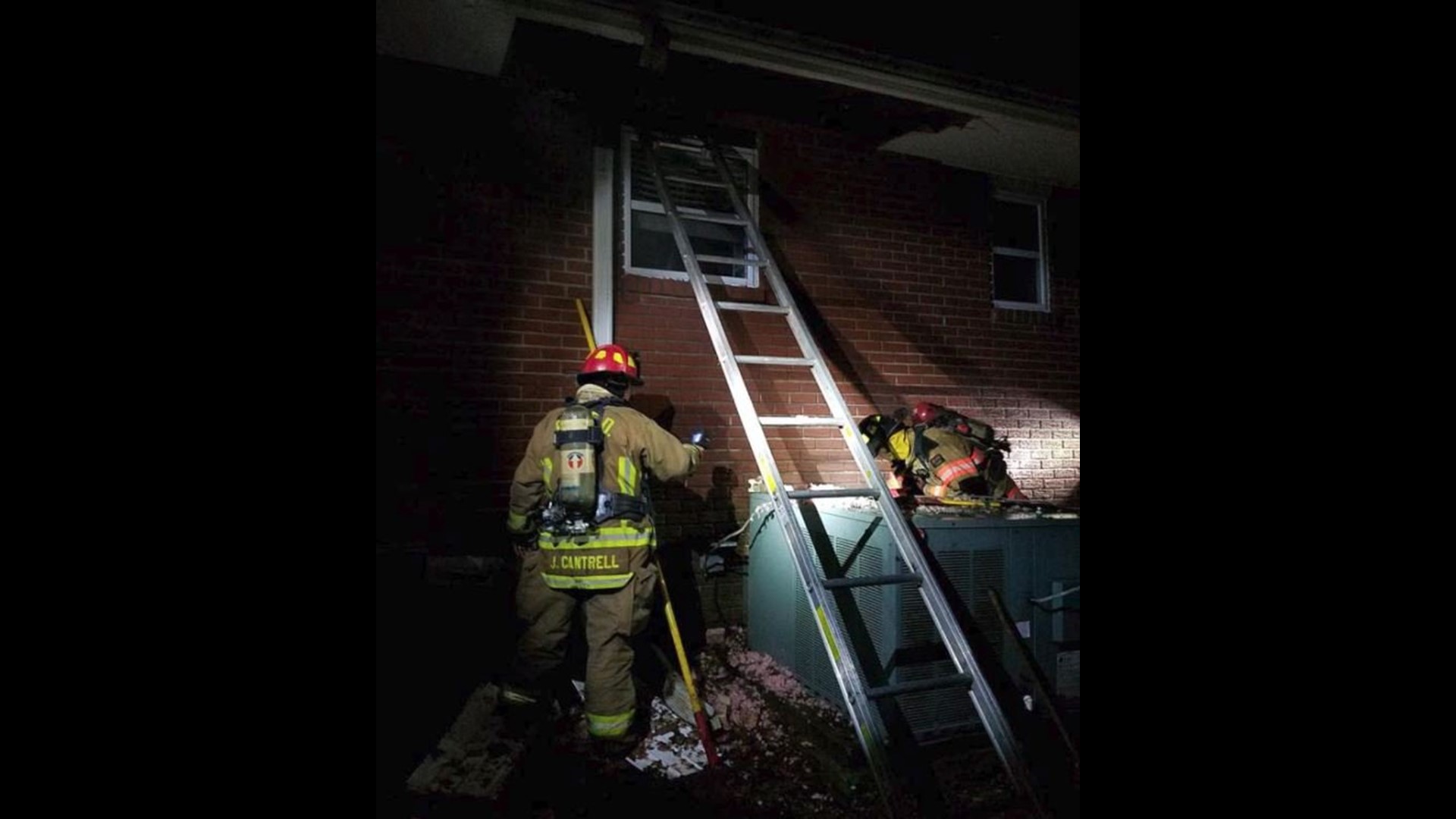 Pea Ridge Firefighters Use A “TIC” To Search For A Hot Spot ...