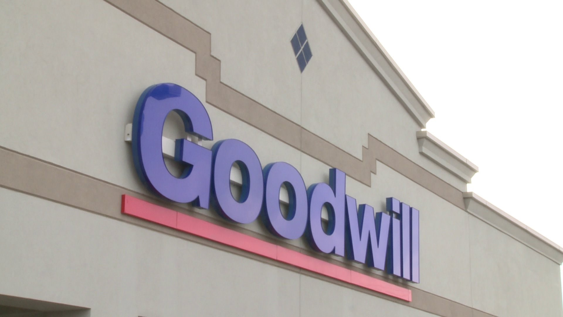 Goodwill says no to plastic bags in Arkansas | 5newsonline.com