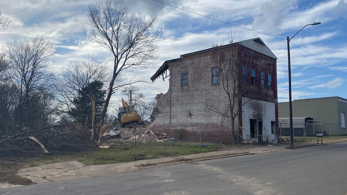One person dead after Poteau structure fire | 5newsonline.com