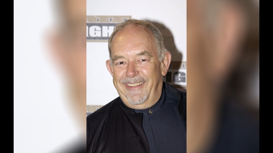 Robin Leach, ‘Lifestyles Of The Rich And Famous’ Host, Dies At 76 ...