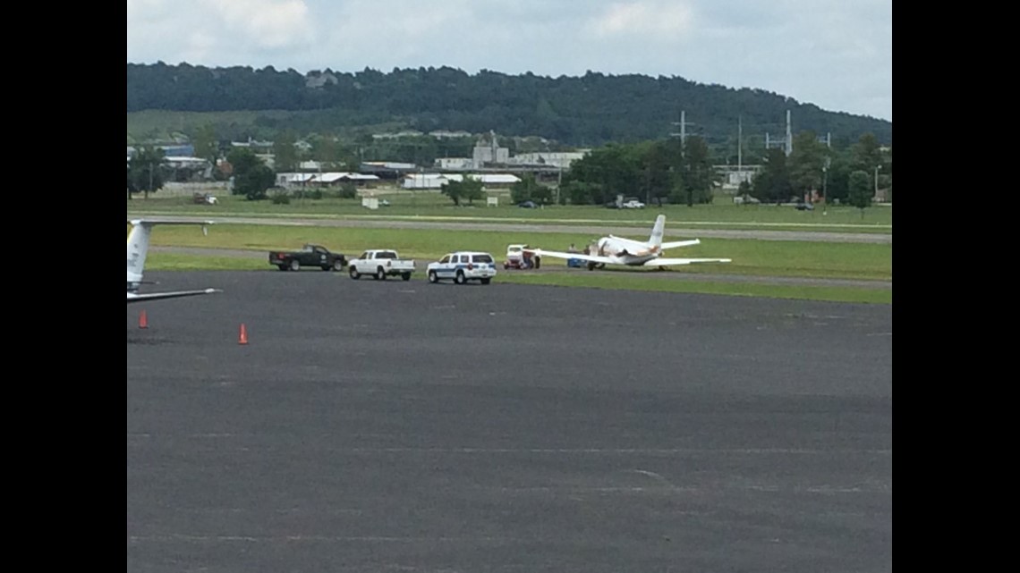 Hillshire Brands Aircraft Gets Stuck In Mud At Springdale Municipal ...