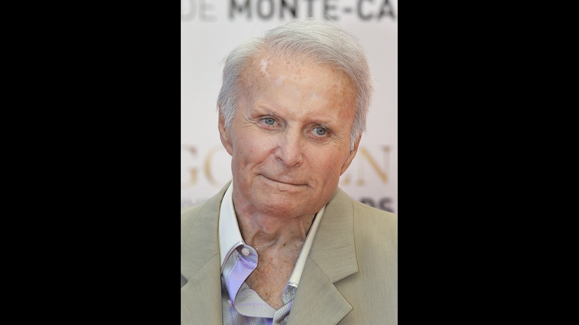 Robert Conrad, Star Of “The Wild, Wild West,” Dies At 84 | 5newsonline.com