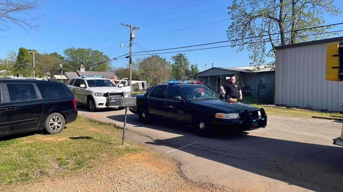 First responders give Bonanza boy birthday visit to remember ...