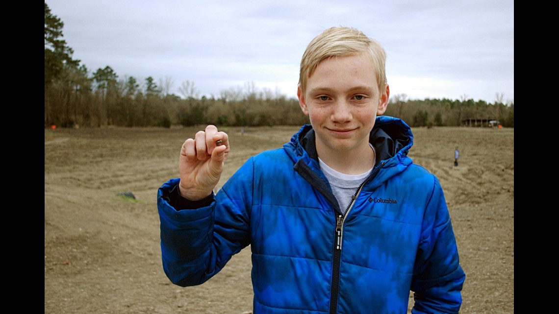 Centerton Teen Finds 7.44-Carat Diamond At State Park | 5newsonline.com