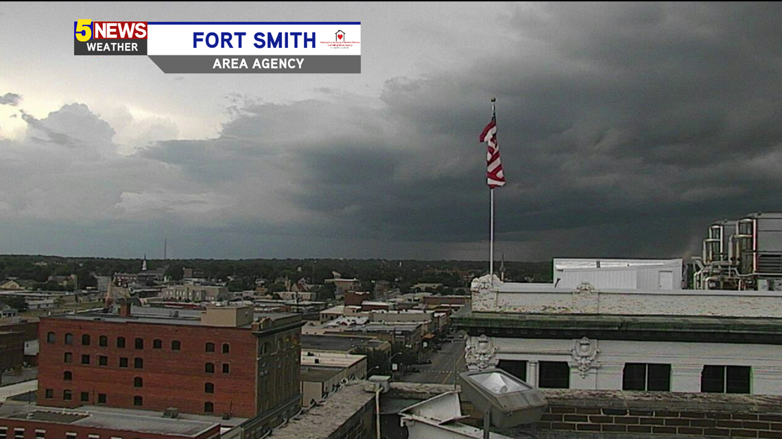 Storms Rolling Into Fort Smith This Hour | 5newsonline.com