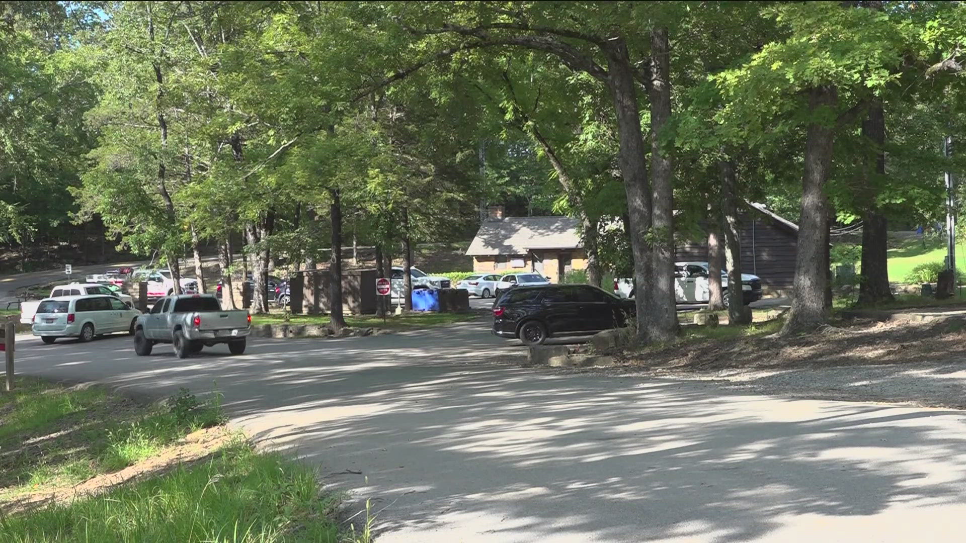 Manhunt for suspect in Devil's Den double homicide enters second day | 5newsonline.com