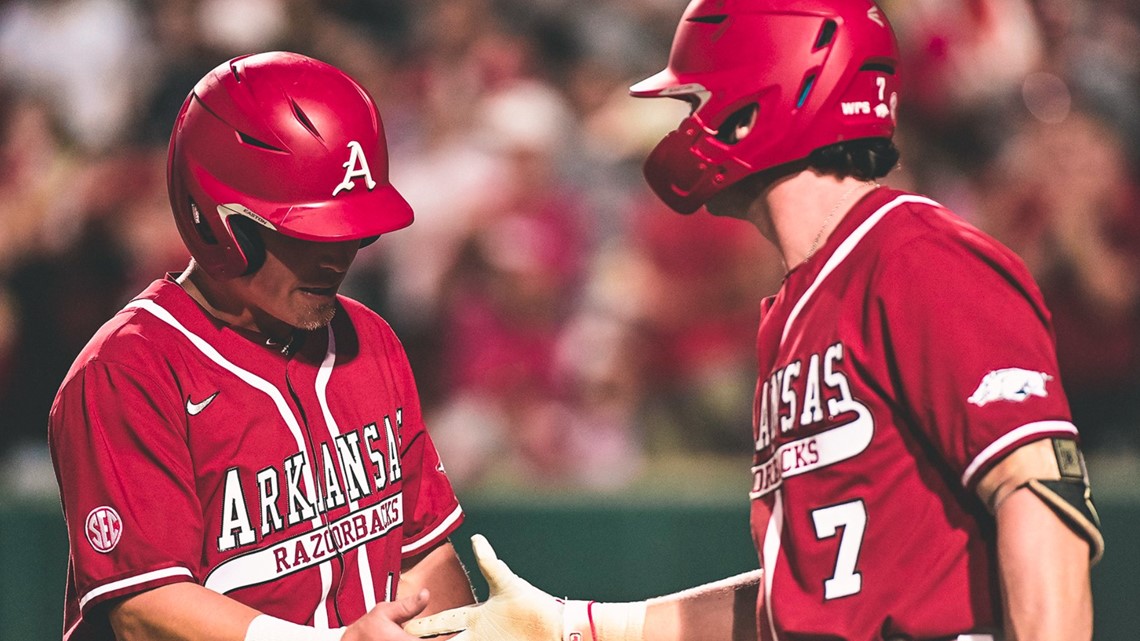 Razorbacks handle Nebraska, 5-1 | 5newsonline.com