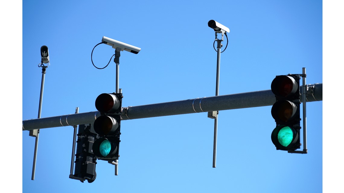 Traffic light camera destroyed by lighting in Van Buren | 5newsonline.com