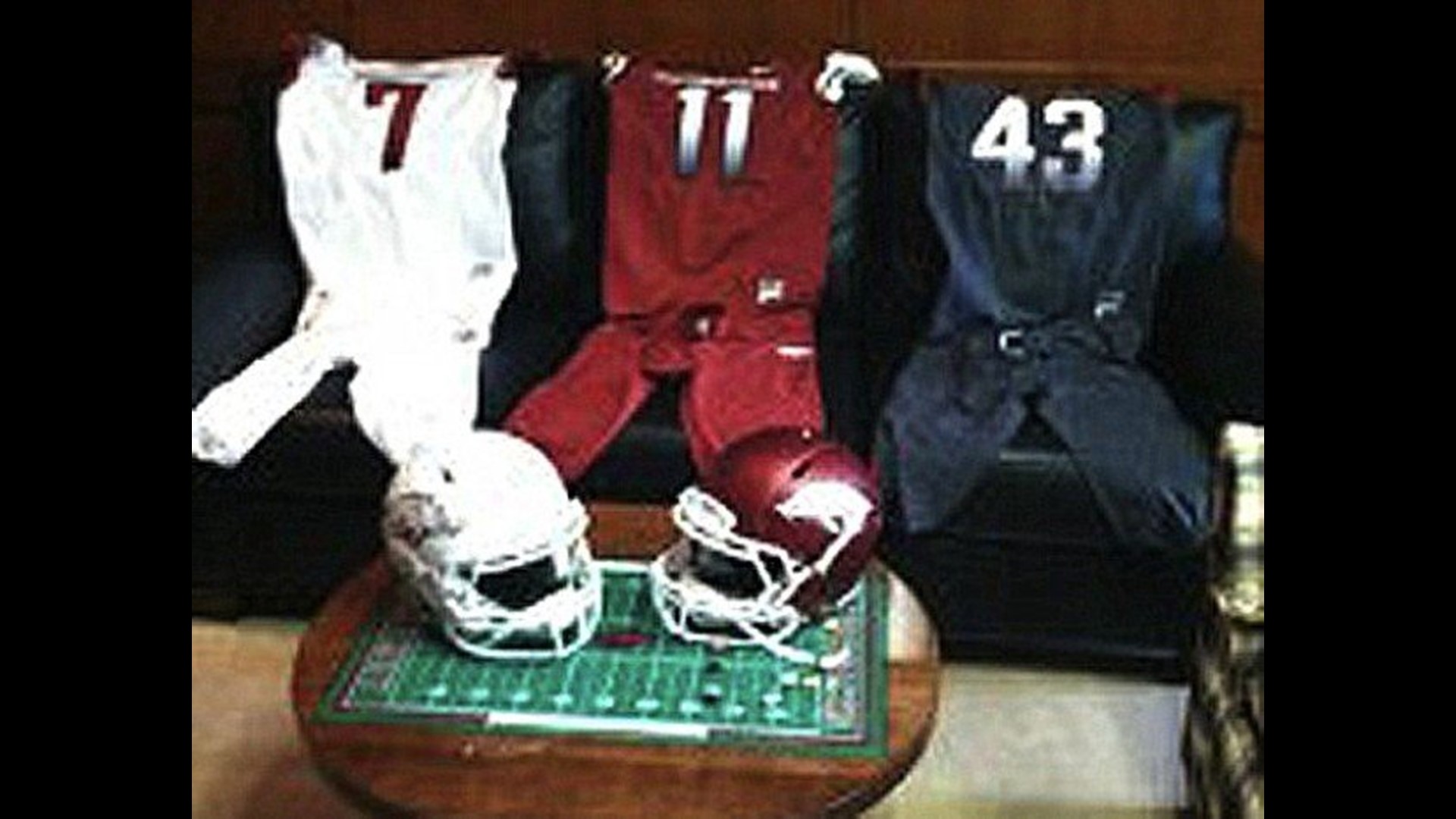 Hogs to Unveil New Uniforms Wednesday | 5newsonline.com