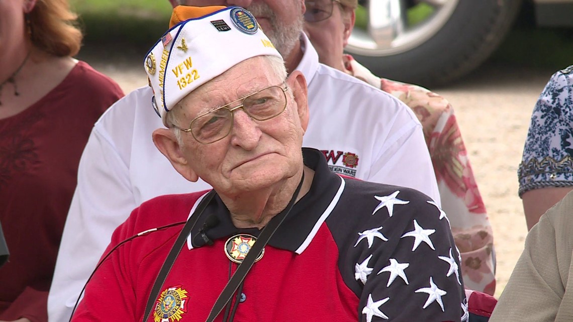 Van Buren Veterans Post Surprises Korean War Vet With Dedication ...