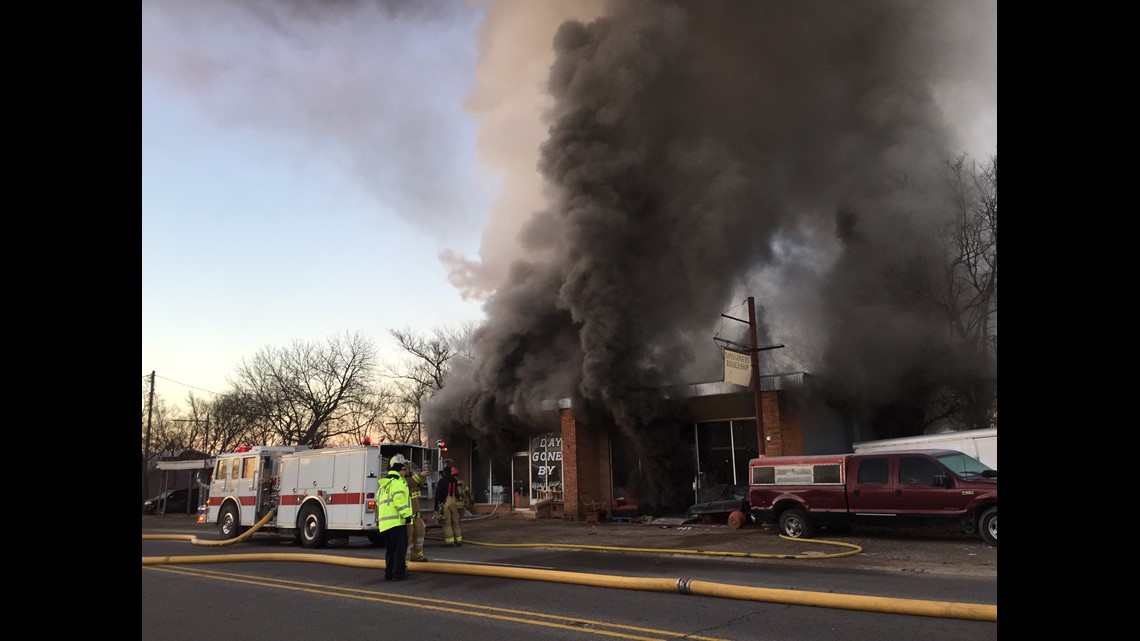 Fort Smith Crews Battle Thrift Store Fire, Block Towson Ave ...