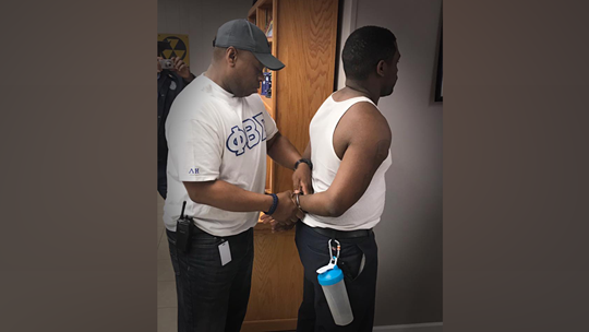 Arkansas Department Of Corrections Officer Caught Smuggling Contraband ...