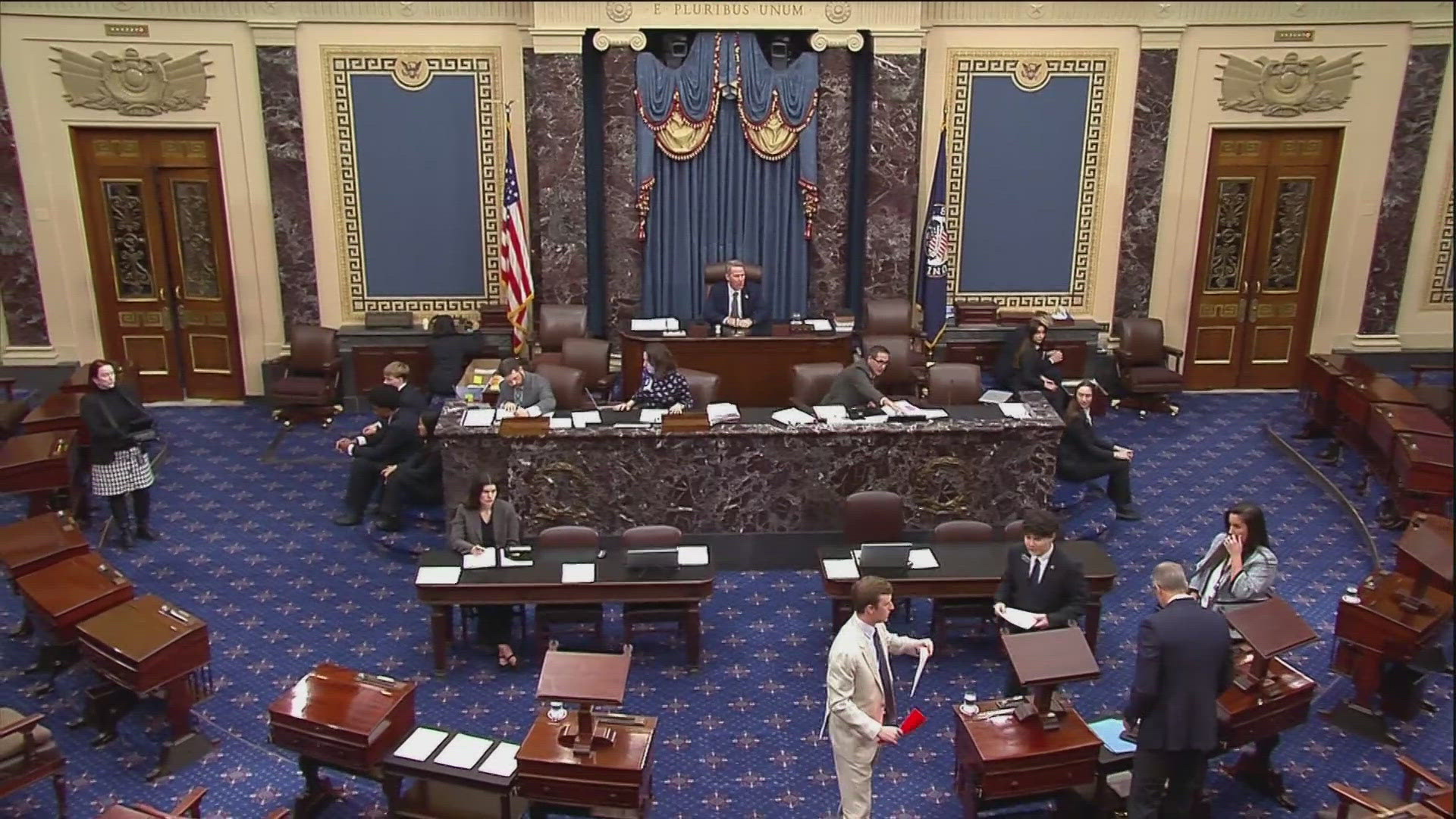 Senate plans 8th vote to reopen government | 5newsonline.com