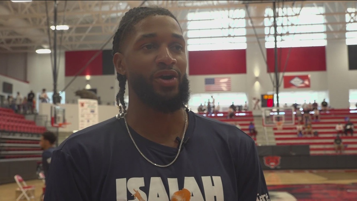 Isaiah Joe hosts second annual Fort Smith basketball camp | 5newsonline.com