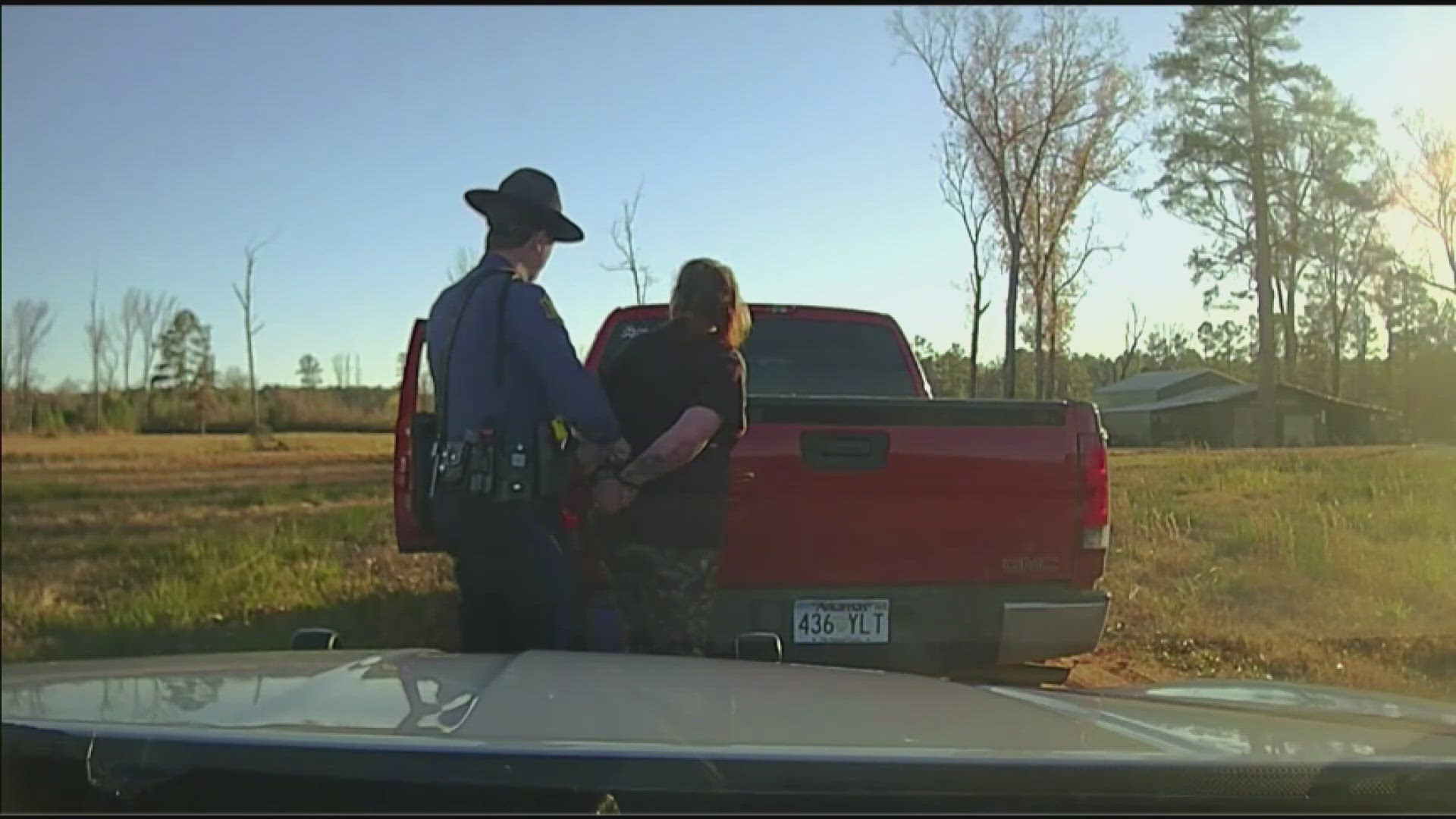 Drew County woman says former ASP trooper planted drugs in her car ...