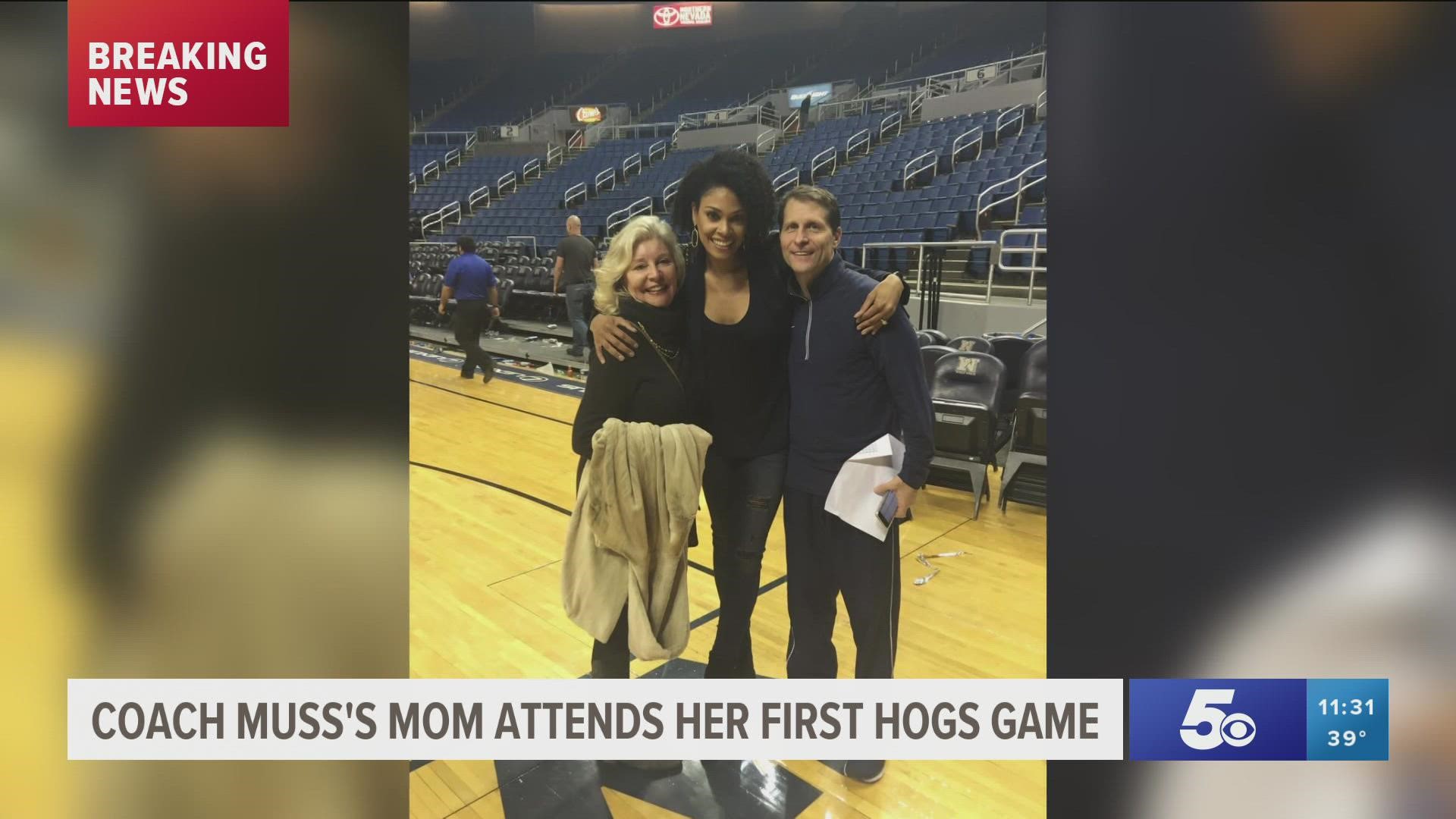 Coach Musselman's mom watches her son lead the Hogs to victory for ...