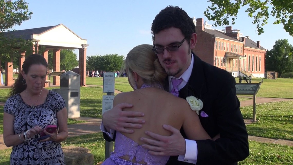 Critically Injured Teen Goes To Prom Two Years After Accident ...
