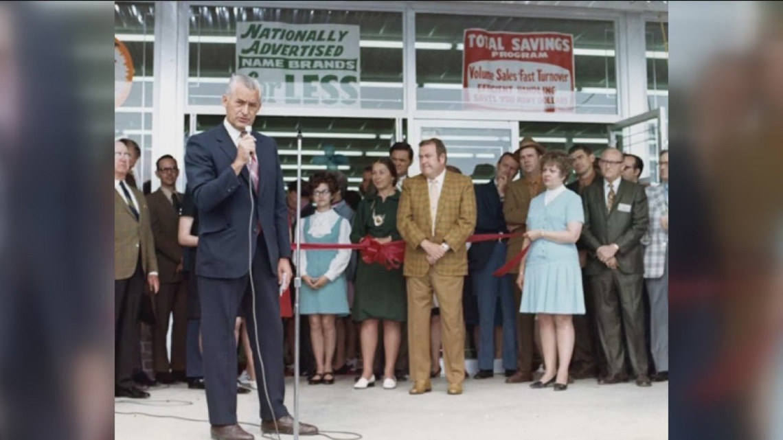This day in history: The first Walmart opened in Rogers | 5newsonline.com