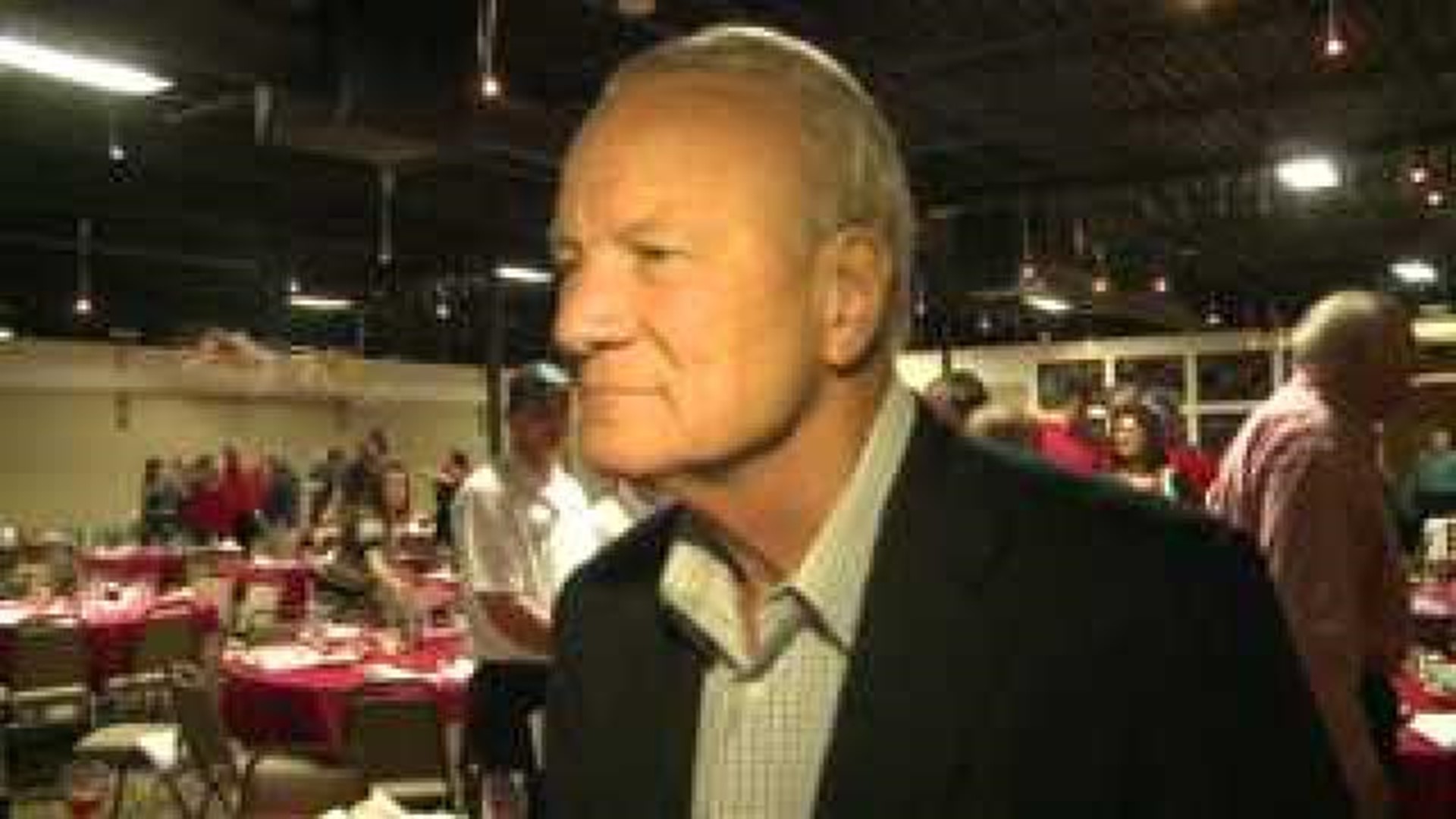 VIDEO: Barry Switzer Talks to 5NEWS | 5newsonline.com