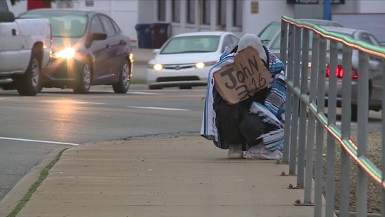 Little Rock Extends Homeless Program That Pays Minimum Wage ...