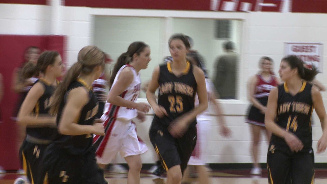 The Prairie Grove Lady Tigers Eye State Crown | 5newsonline.com