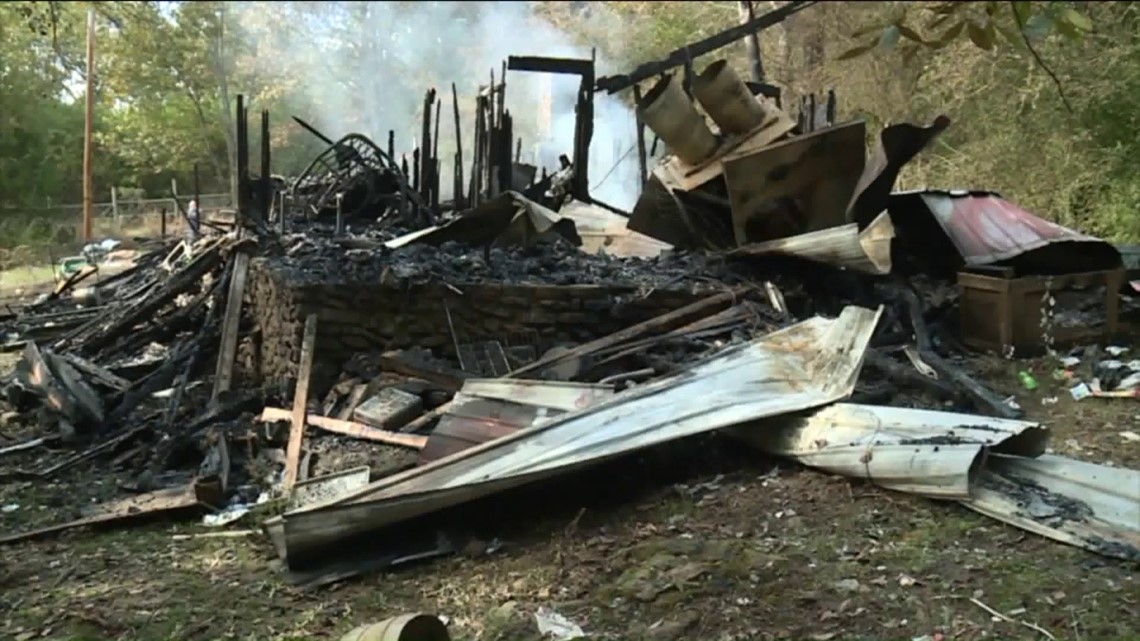 Family Escapes Fire In Johnson County | 5newsonline.com