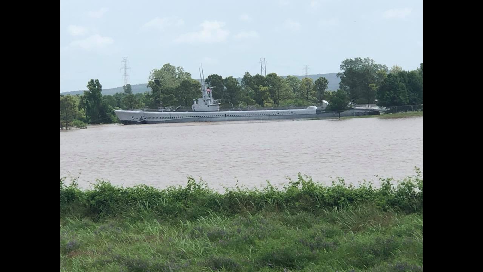 USS Batfish Submarine In Muskogee Moved By Flood; Efforts Underway To ...