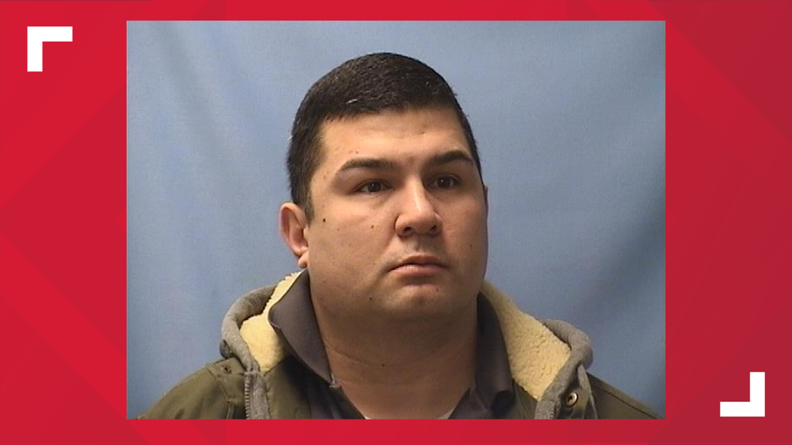 Former Paris police officer pleads guilty to battery stemming from ...